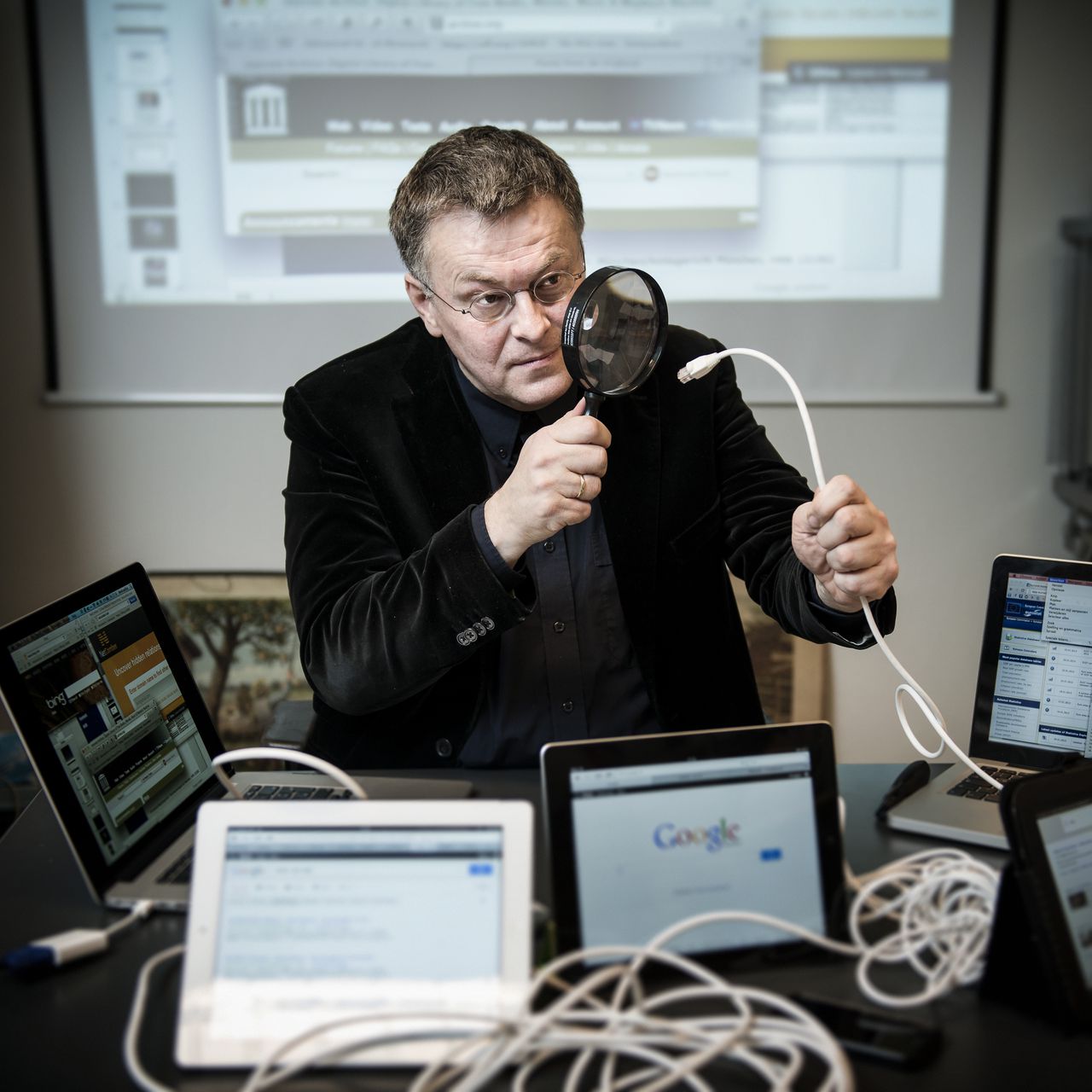 'Denk als een document' - NRC