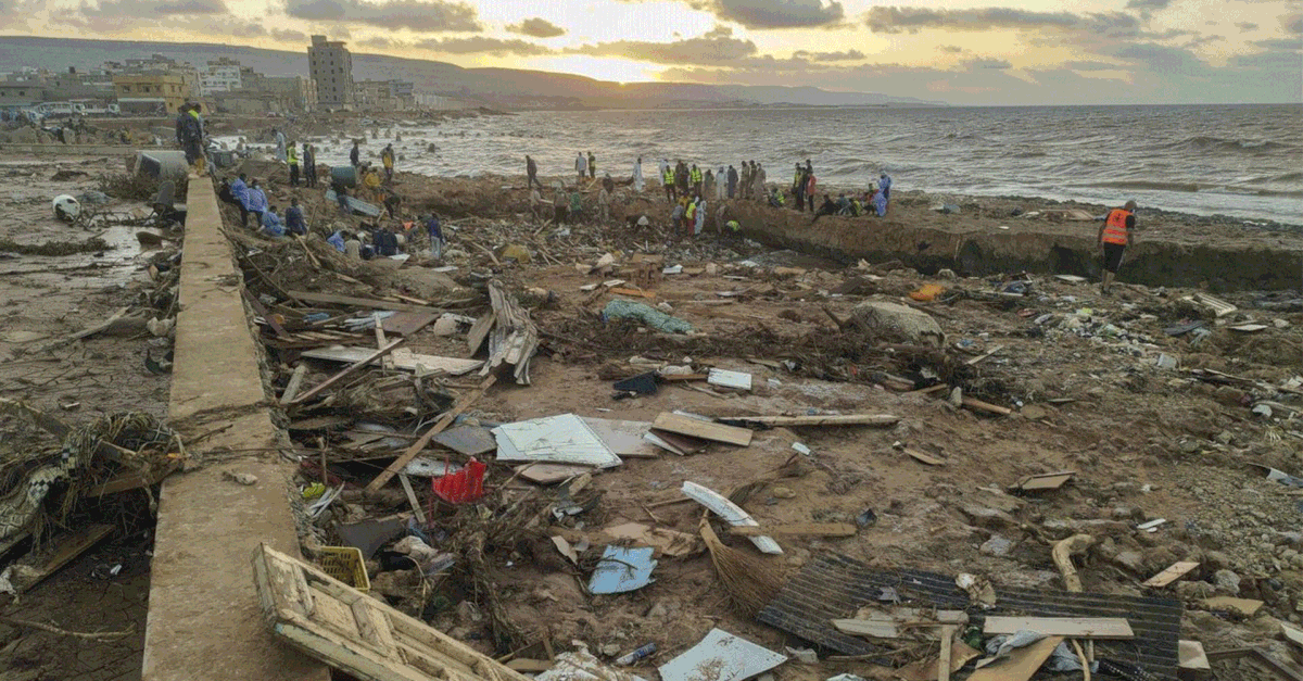 De zoektocht naar lichamen in de Libische stad Derna is nog altijd in ...