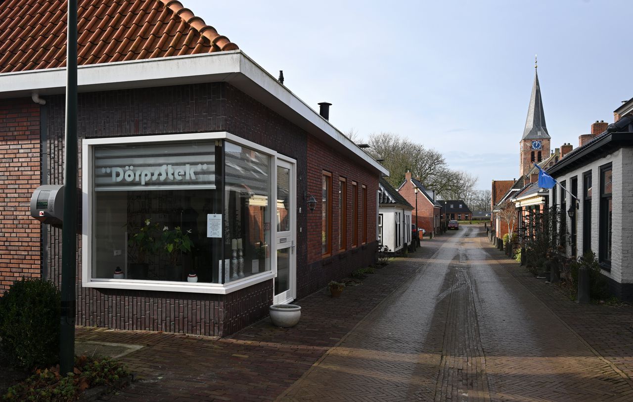 ‘Wat is een dorp nog zonder een supermarkt?’ zeggen ze op het ...