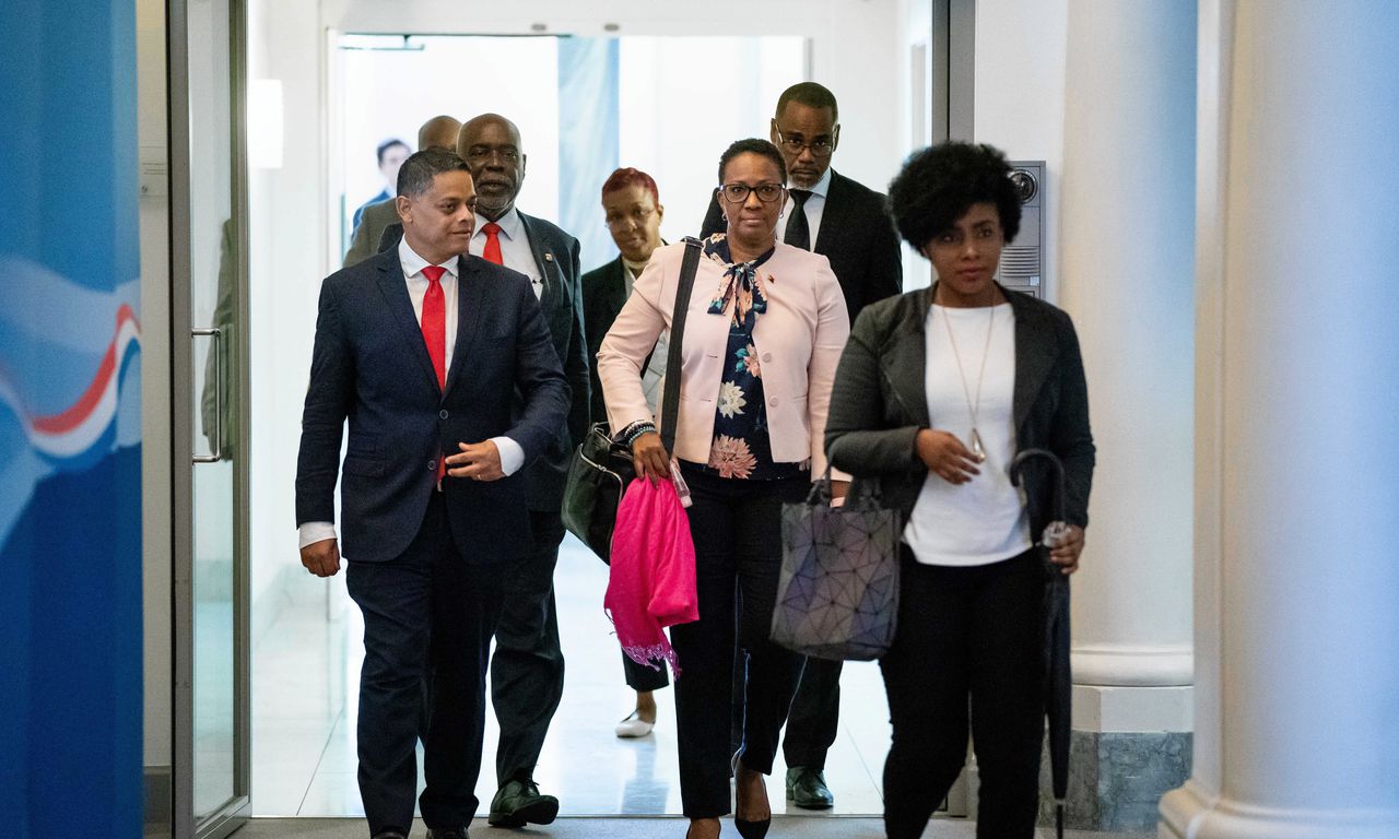 Carel de Haseth - NRC