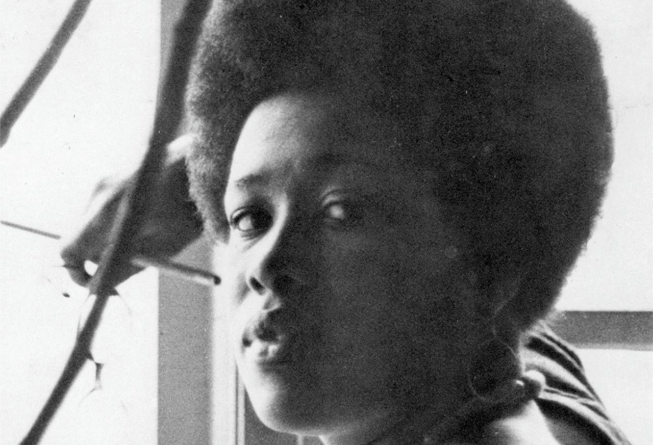 Hoe melig deze culthit ook lijkt, de drijvende kracht is woede - NRC