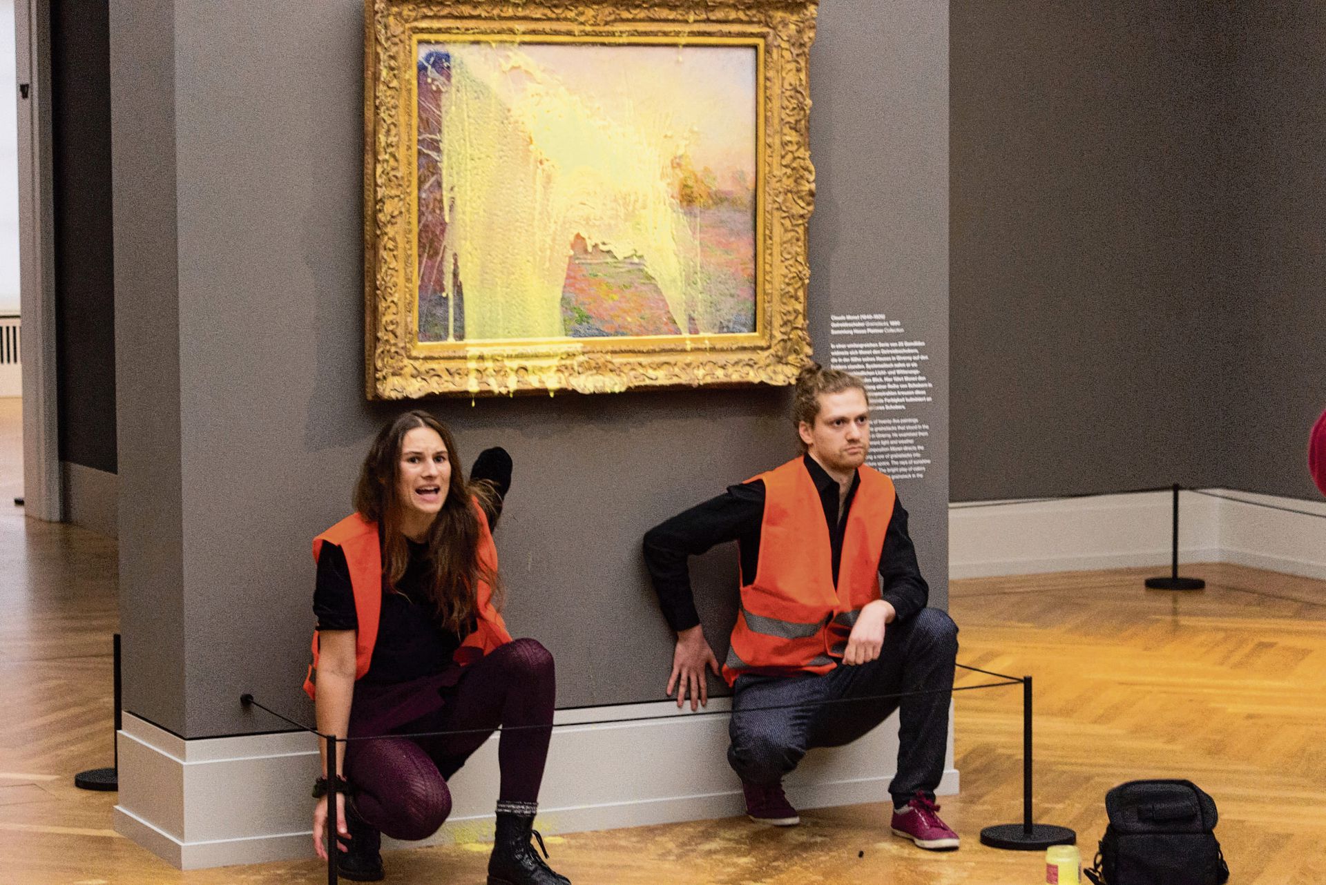 Let op: de beeldenstorm van klimaatactivisten is nep - NRC