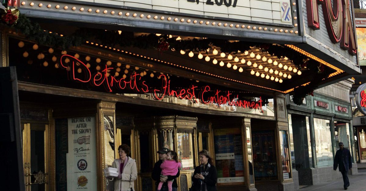 Detroit neemt afscheid van nr 19 - NRC