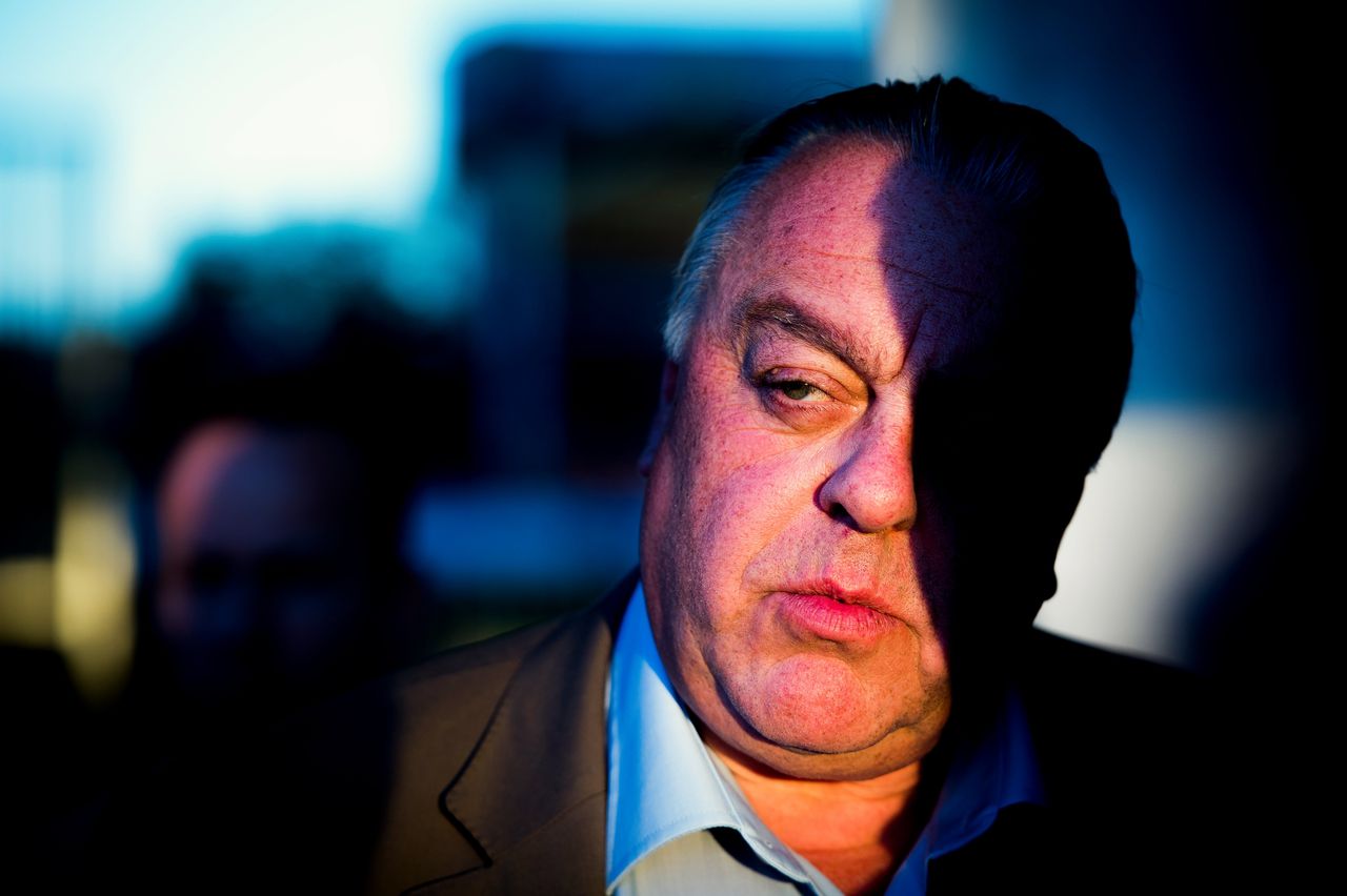 Voorzitter KV Mechelen stapt op na voetbalschandaal - NRC