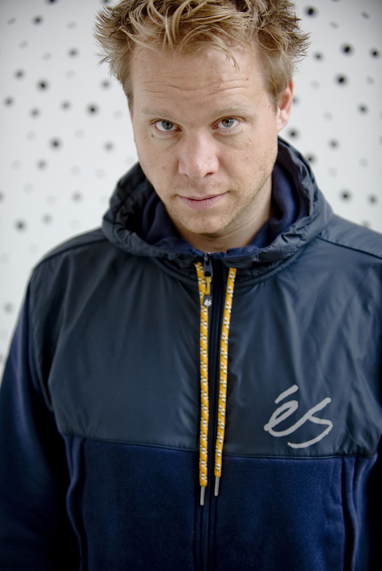 Hippie-rapper en blije tatta - NRC