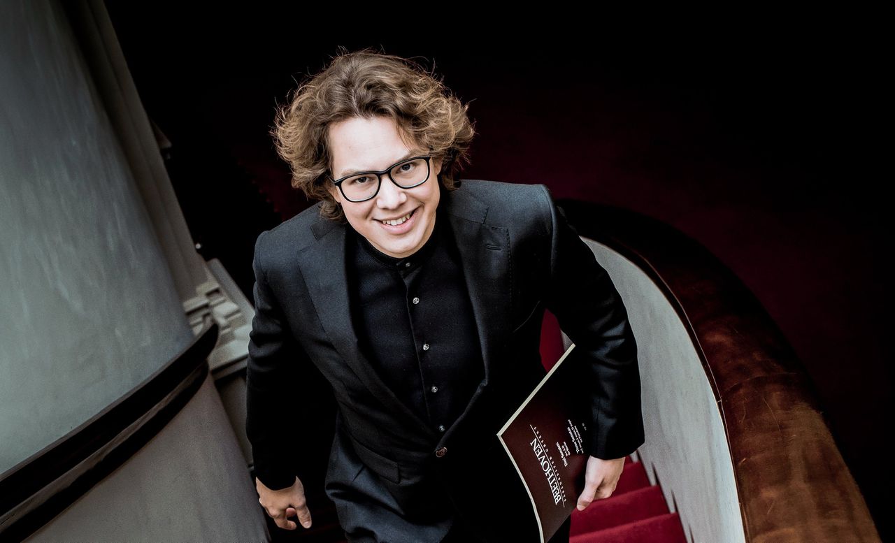 Pianist Minnaar bewijst het: Mozarts ‘Negende’ is een wonder - NRC