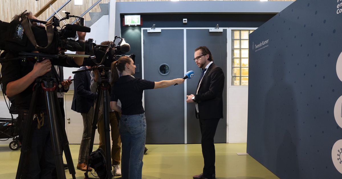 OMT-lid en burgemeester Den Bosch verhoord op tweede dag corona-enquête ...