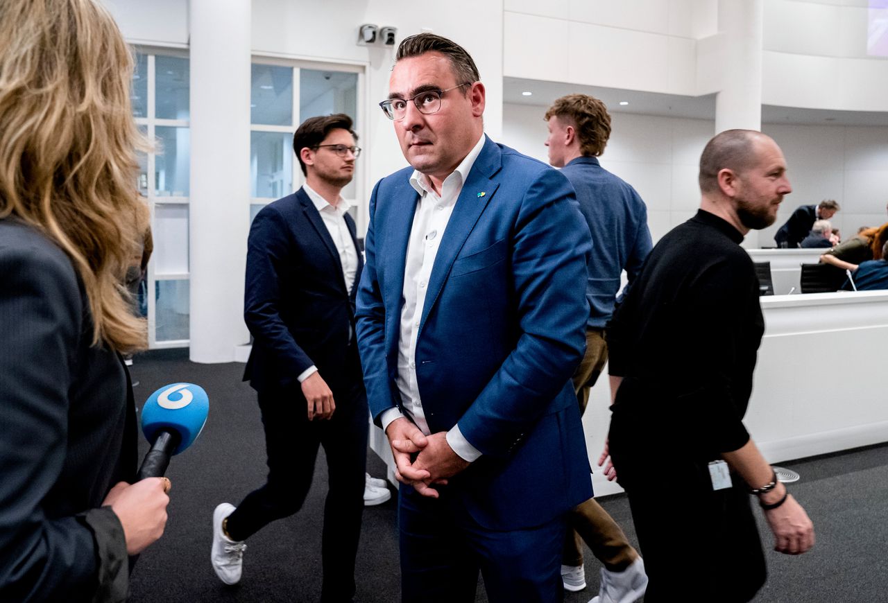 OM zet hoger beroep in zaak-De Mos in beperkte vorm door - NRC