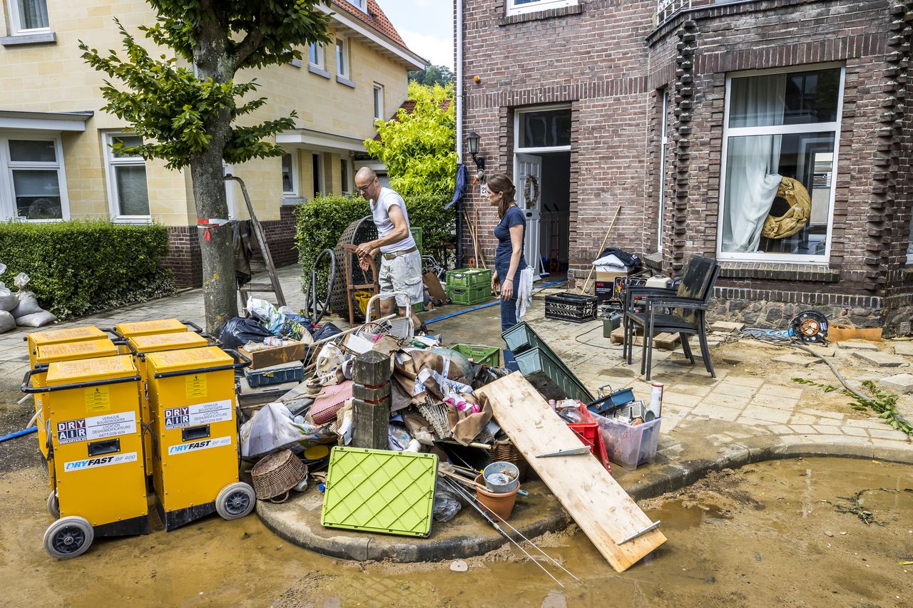 Ruim 12.500 schademeldingen na noodweer Limburg - NRC
