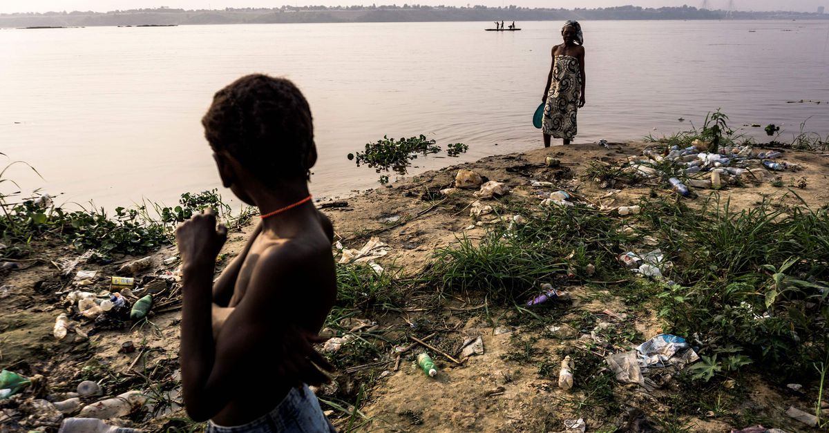 Zeker veertig doden bij aardverschuiving Congo - NRC