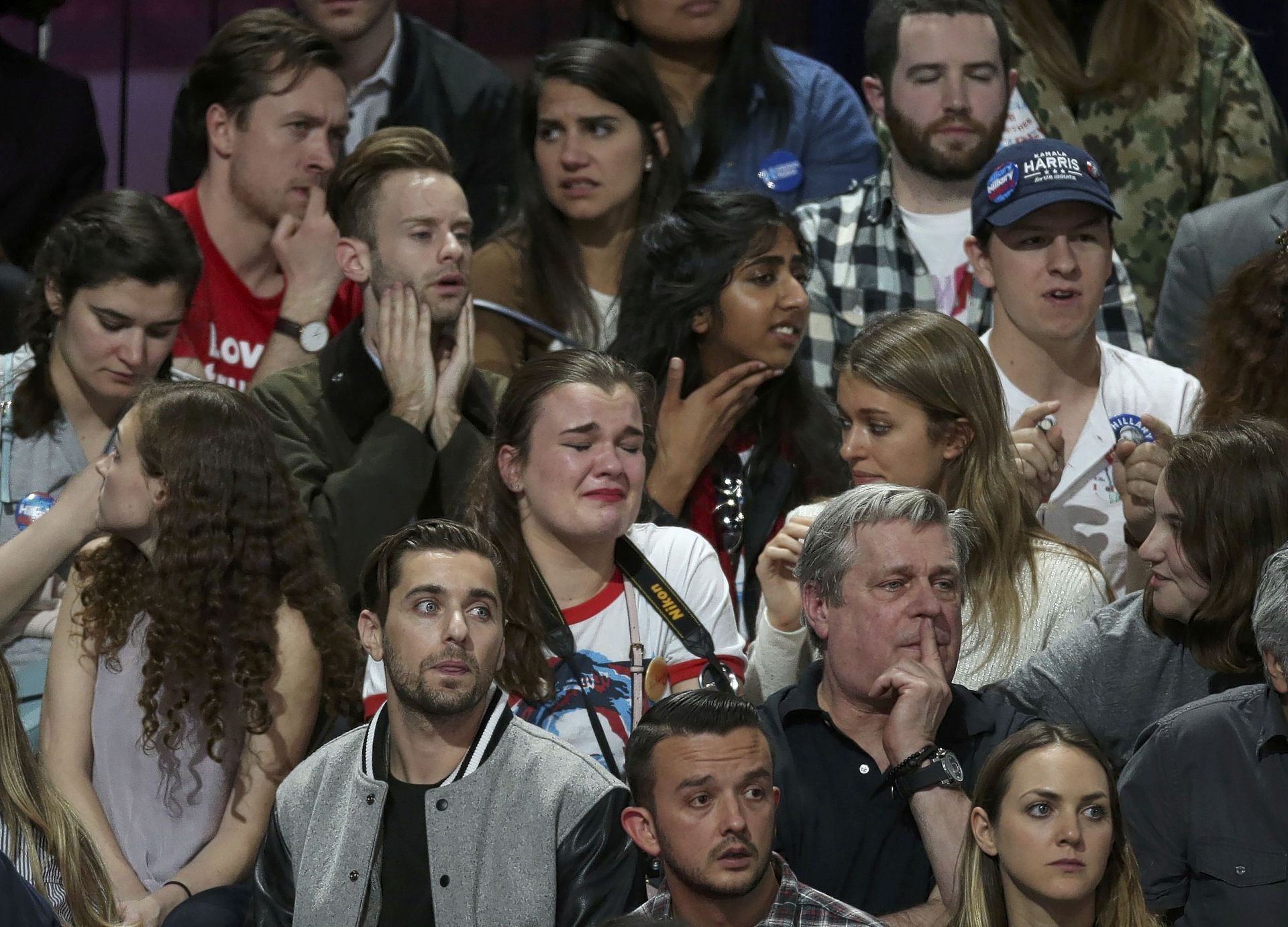 Ongeloof bij Hillary-fans - NRC