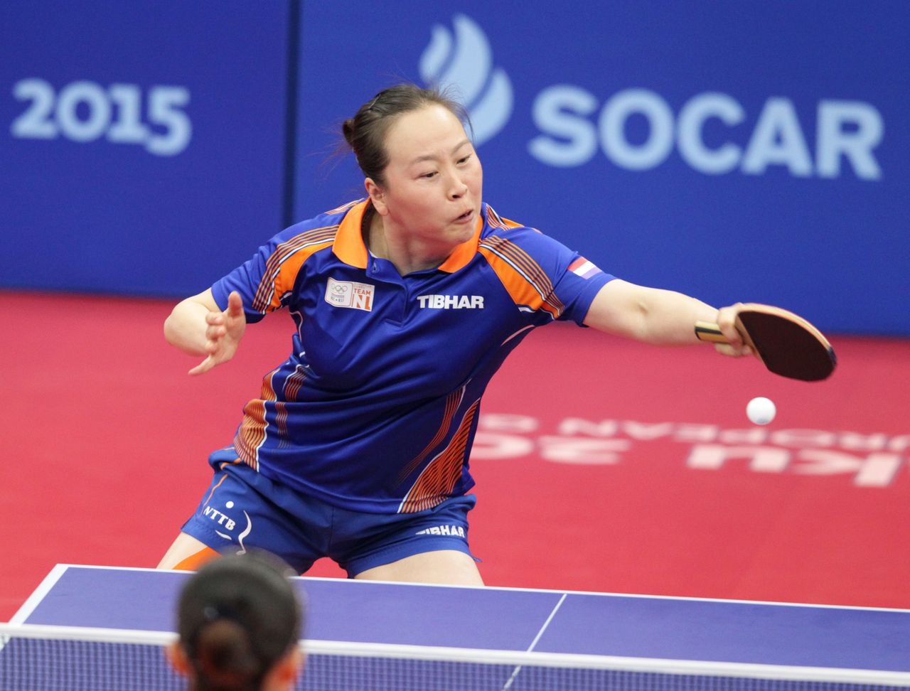 Tweede gouden plak in Bakoe: Li Jiao wint tafeltennistoernooi - NRC