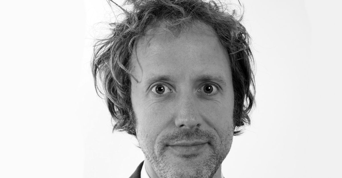 Ronald Snijders: ‘Tegen corona valt voor een absurdist niet op te werken’ - NRC