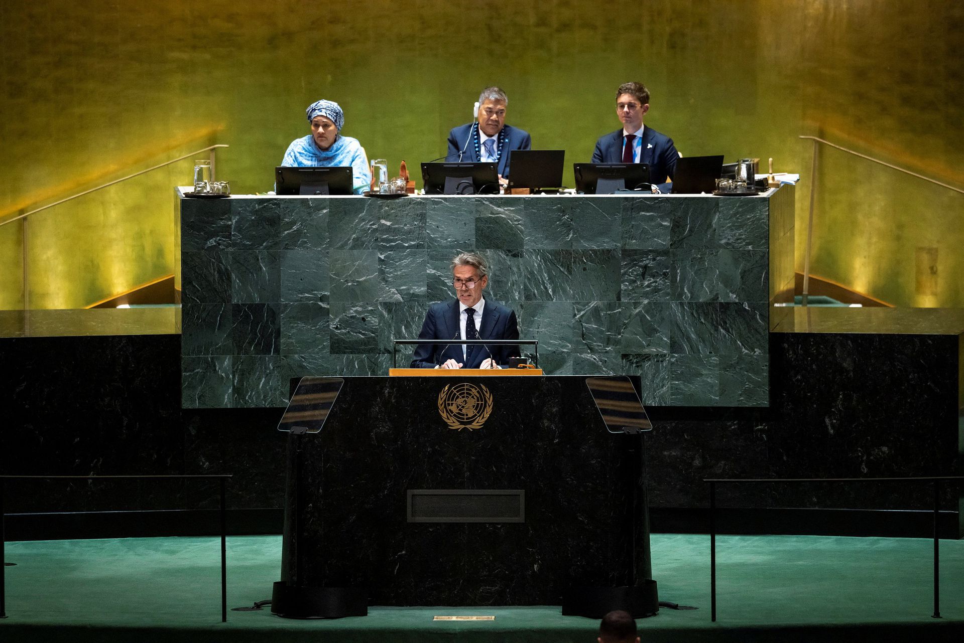 Een nieuwe man, een nieuw kabinet: toch leek de VN-toespraak van Schoof ...