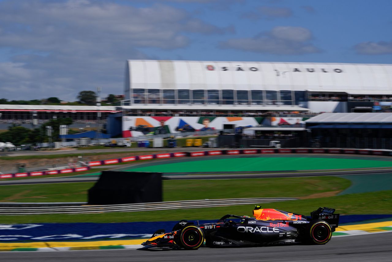 Sergio Pérez blijft ook na de Grote Prijs van Brazilië een vraagteken bij Red Bull - NRC