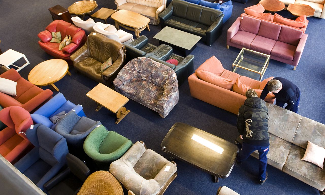 Jij eet net zo makkelijk je brood met verslaafden als met ambtenaren - NRC