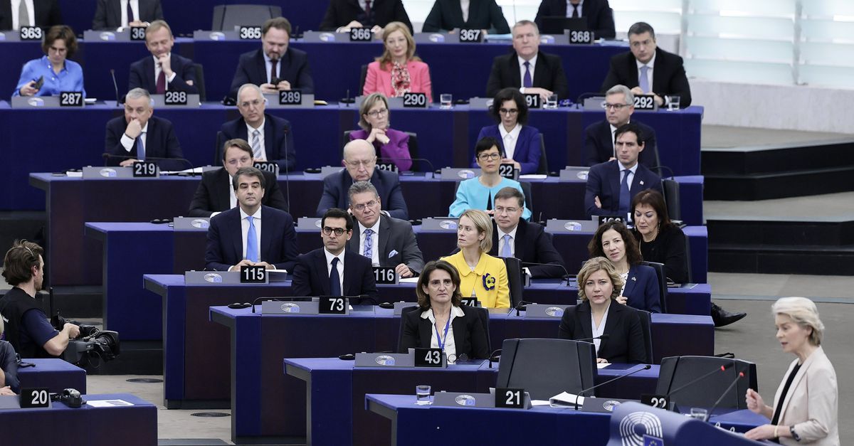 Europees Parlement stemt met kleine meerderheid in met nieuwe Eurocommissarissen - NRC