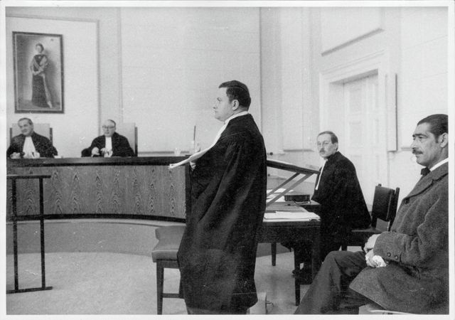 Max Moszkowicz bokste zich door de oorlog - NRC