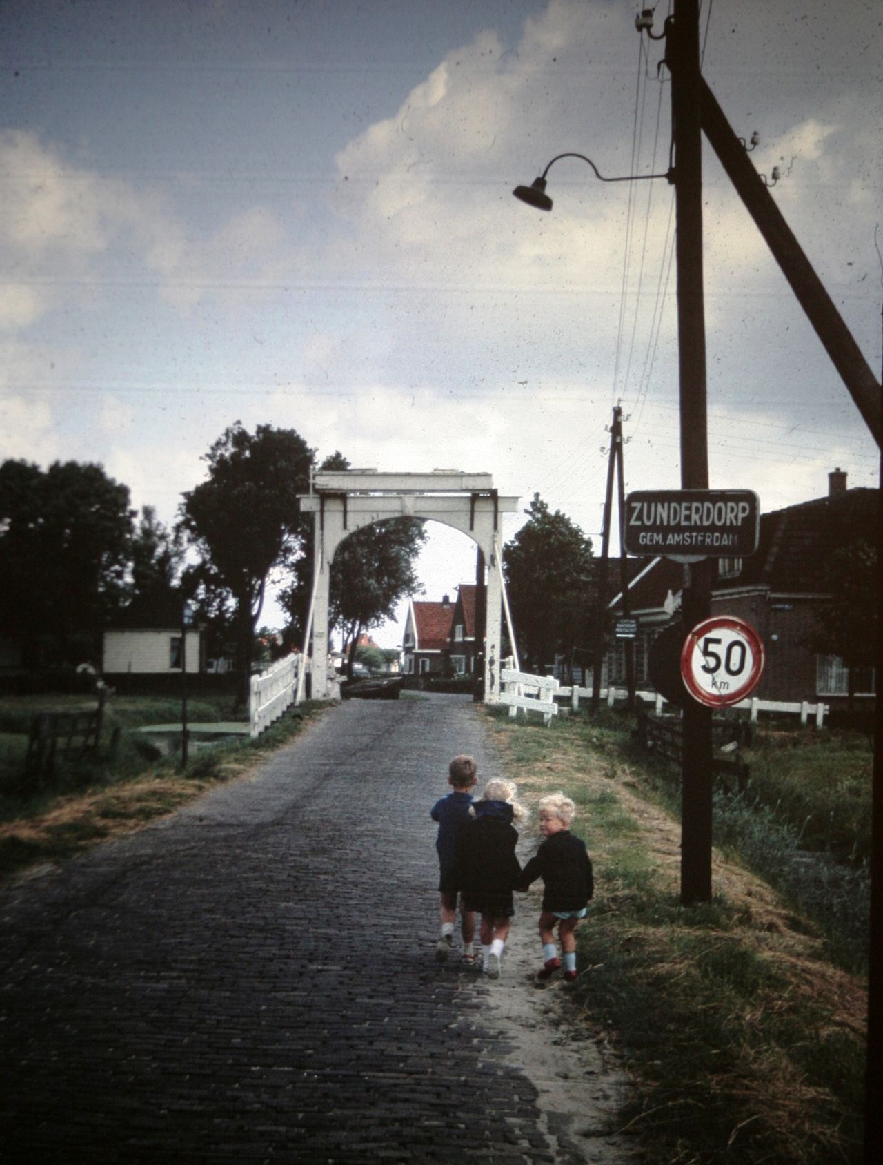 Opgetekend Door Rinskje Koelewijn - NRC