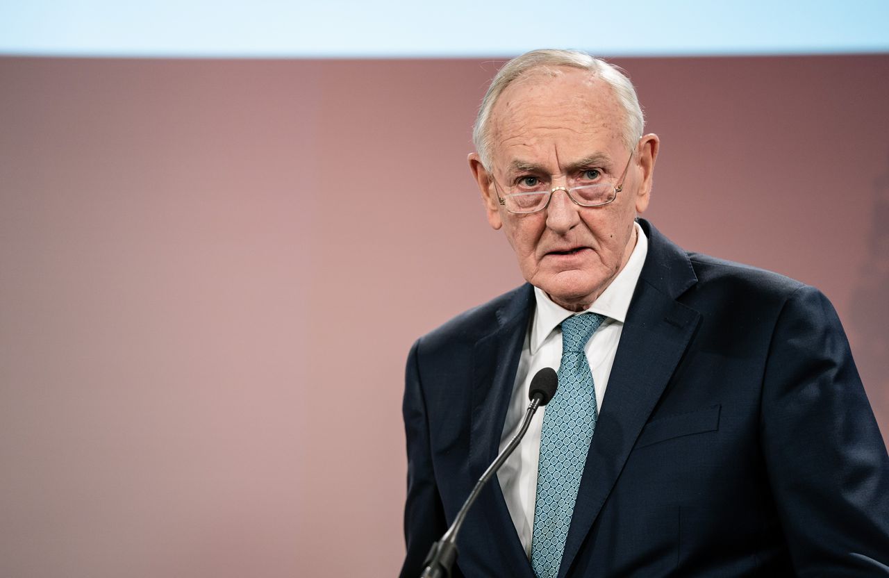 Johan Remkes: ‘Bel mij niet’ om verkenner te worden - NRC