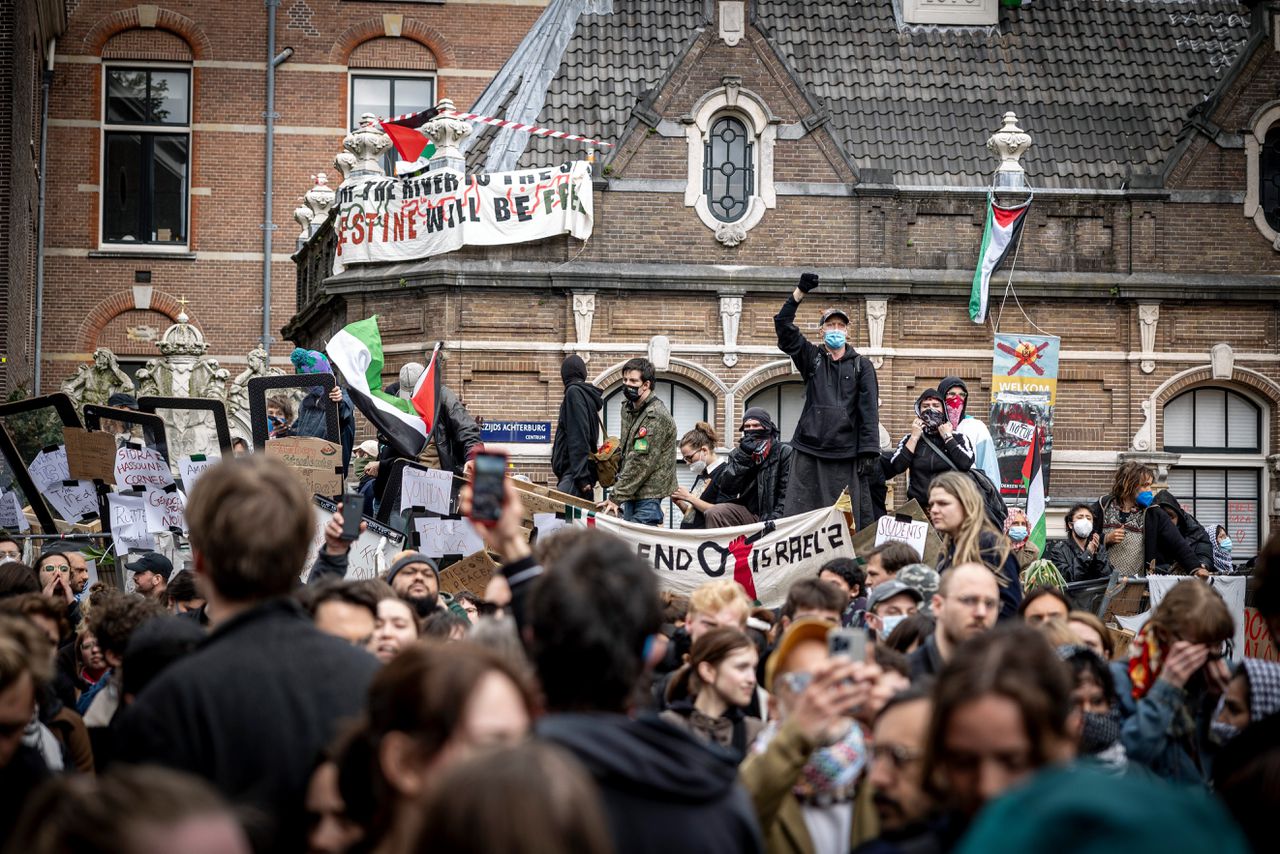 Universiteit van Amsterdam gaat uitwisselingsprogramma’s met Israël en ...