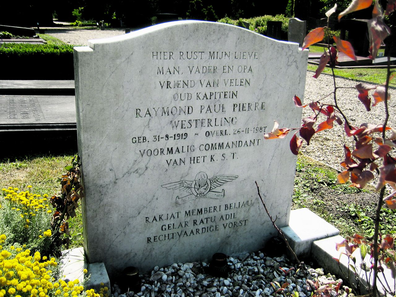 Het graf van de Ratu Adil - NRC