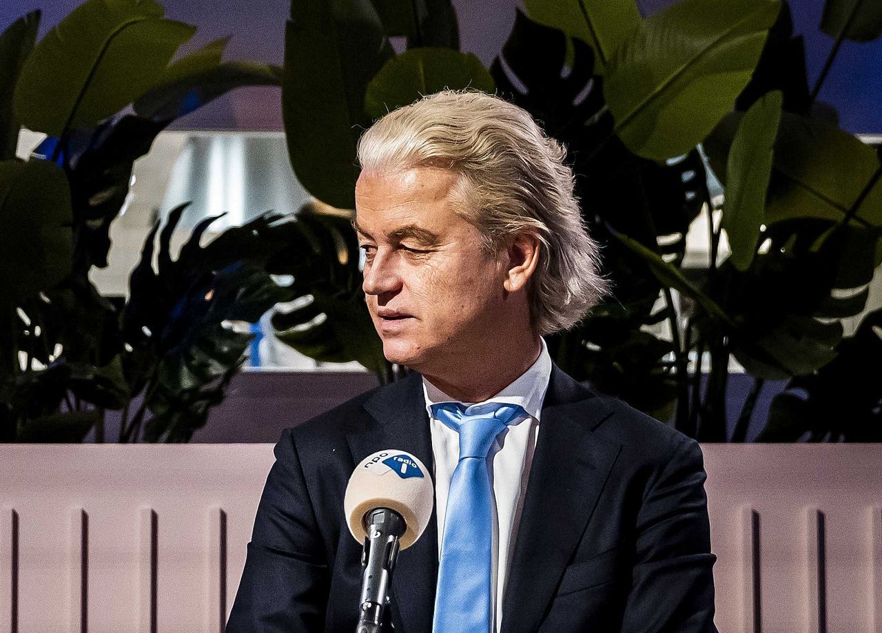 Wilders doet concessies: koran of moskeeën verbieden hoeft niet ...