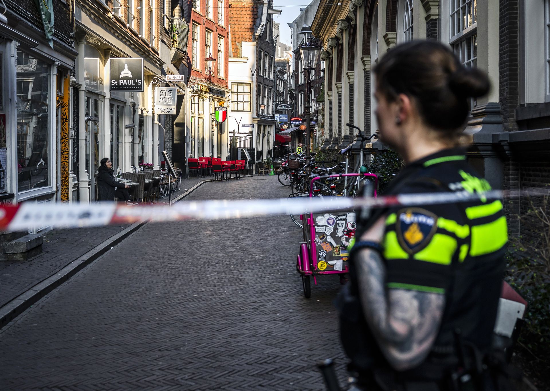 Verdachte steekpartij Amsterdam vervolgd voor vijfvoudig poging tot moord of doodslag met een ...