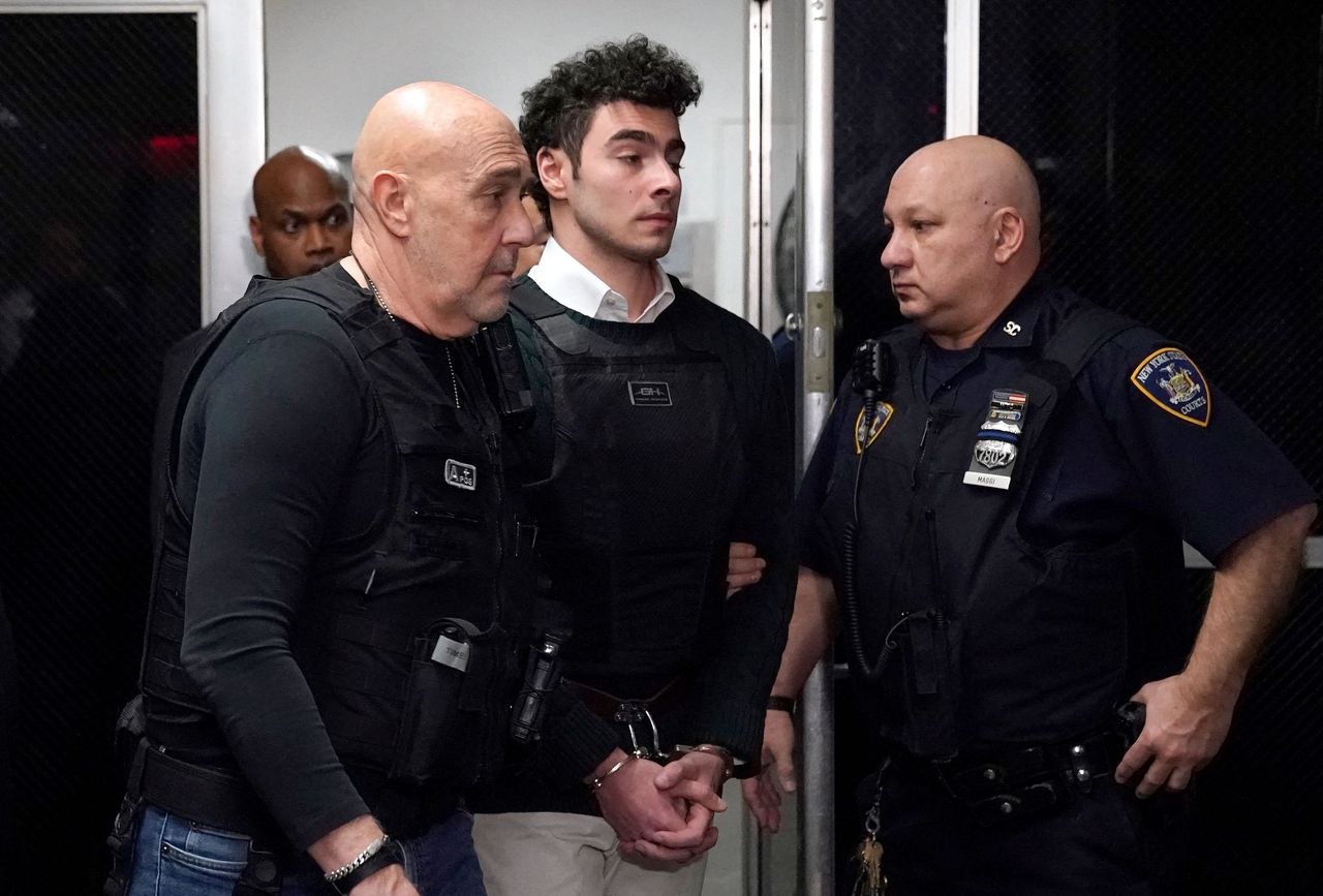 Amerikaanse justitieminister wil doodstraf voor Luigi Mangione, verdachte van moord op ...