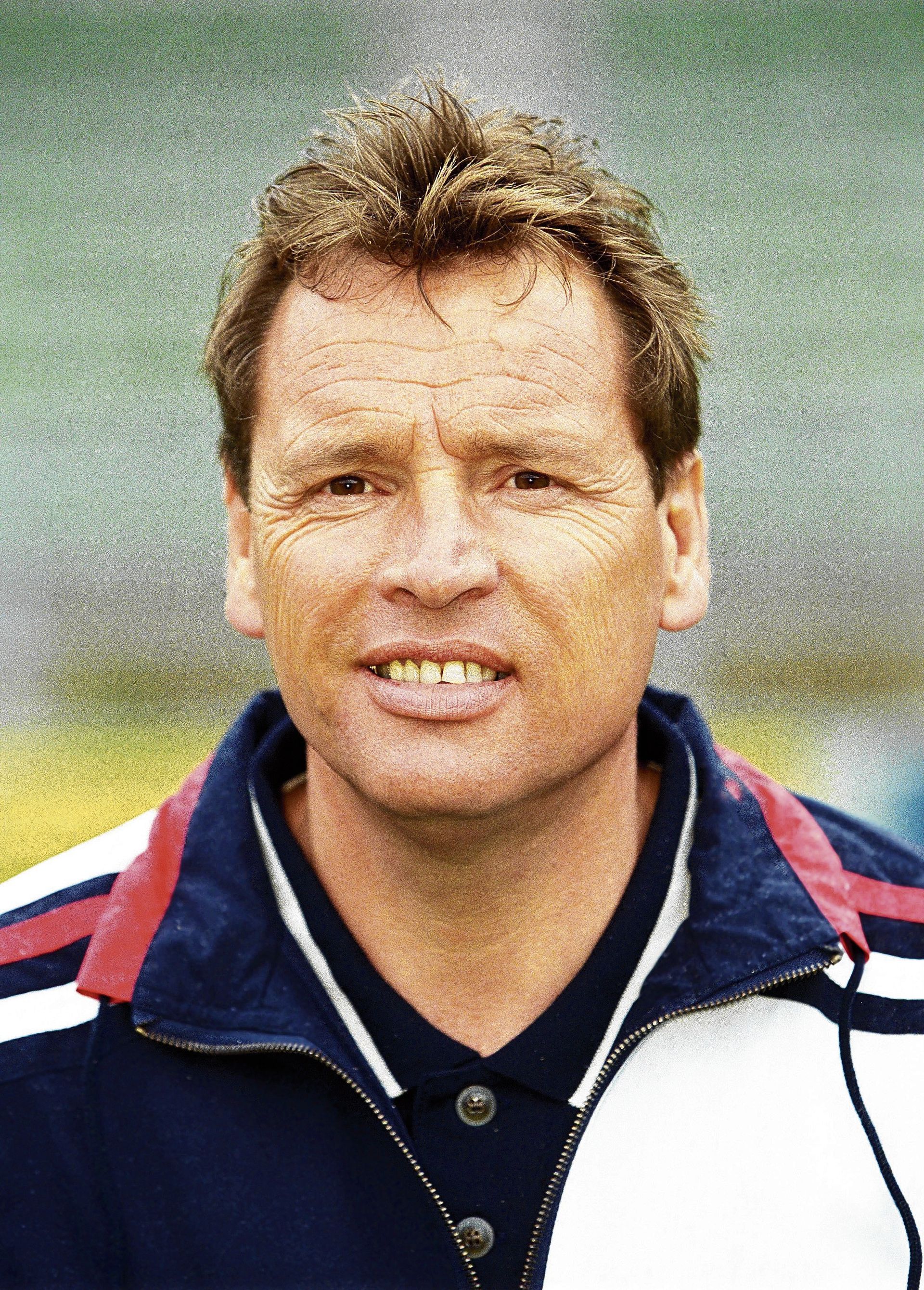 Hans Verèl (66) overleden, minuut stilte in Tilburg - NRC