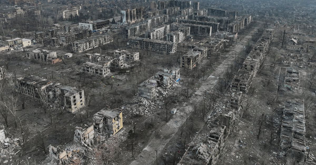 Opinie | Not one inch eastward – en andere onware anti-NAVO-clichés - NRC