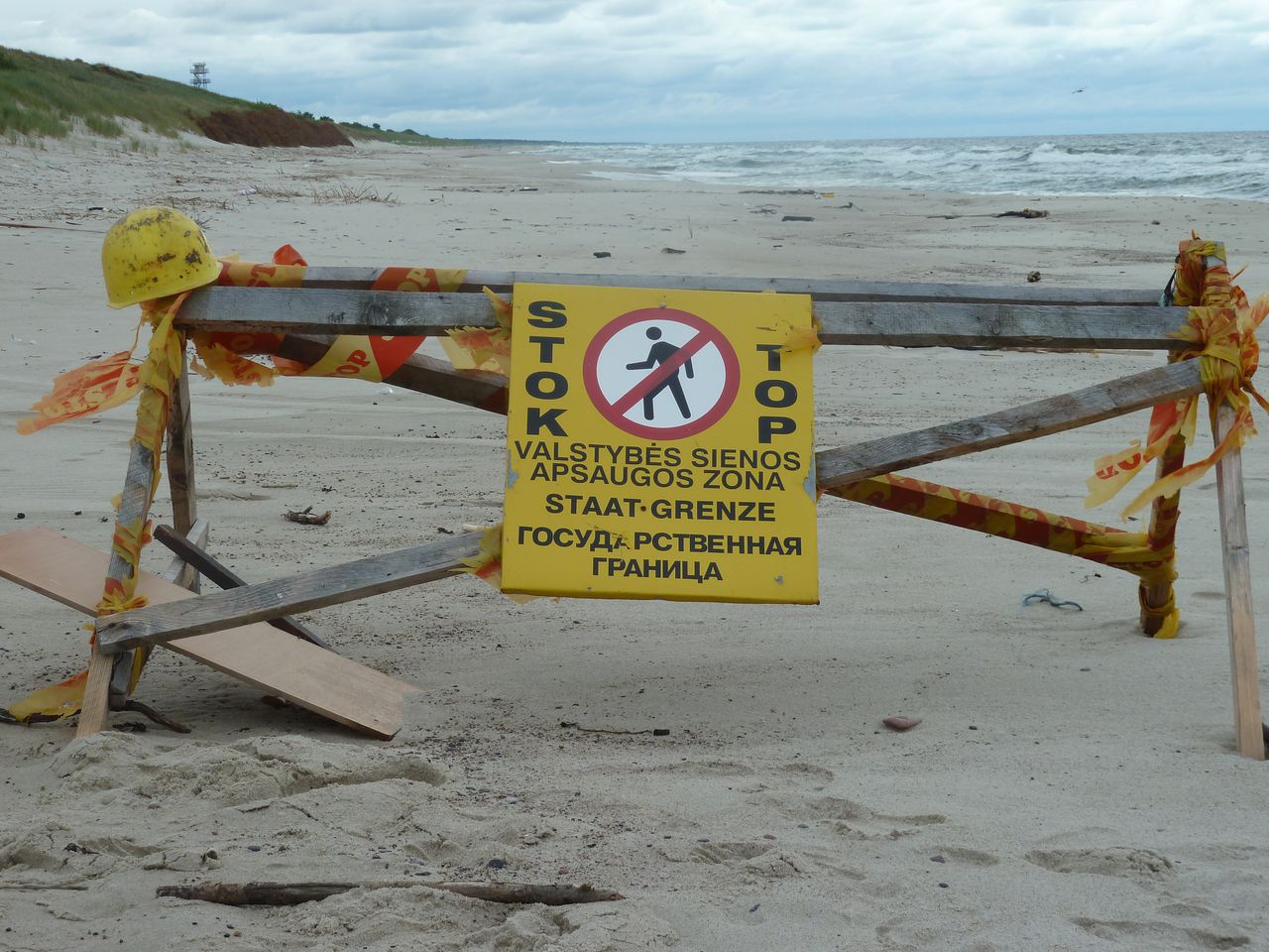 Grens tussen ordelijkheid en verval - NRC