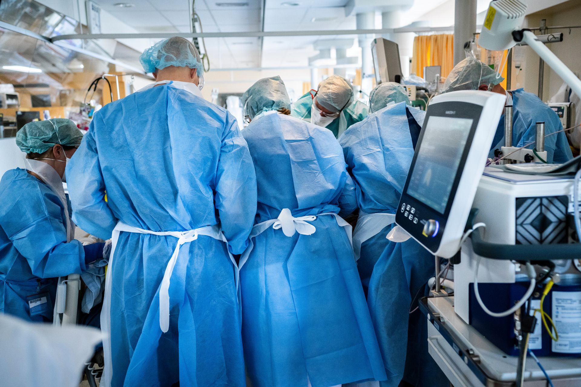 Mag leeftijd meetellen bij laatste IC-bed? - NRC