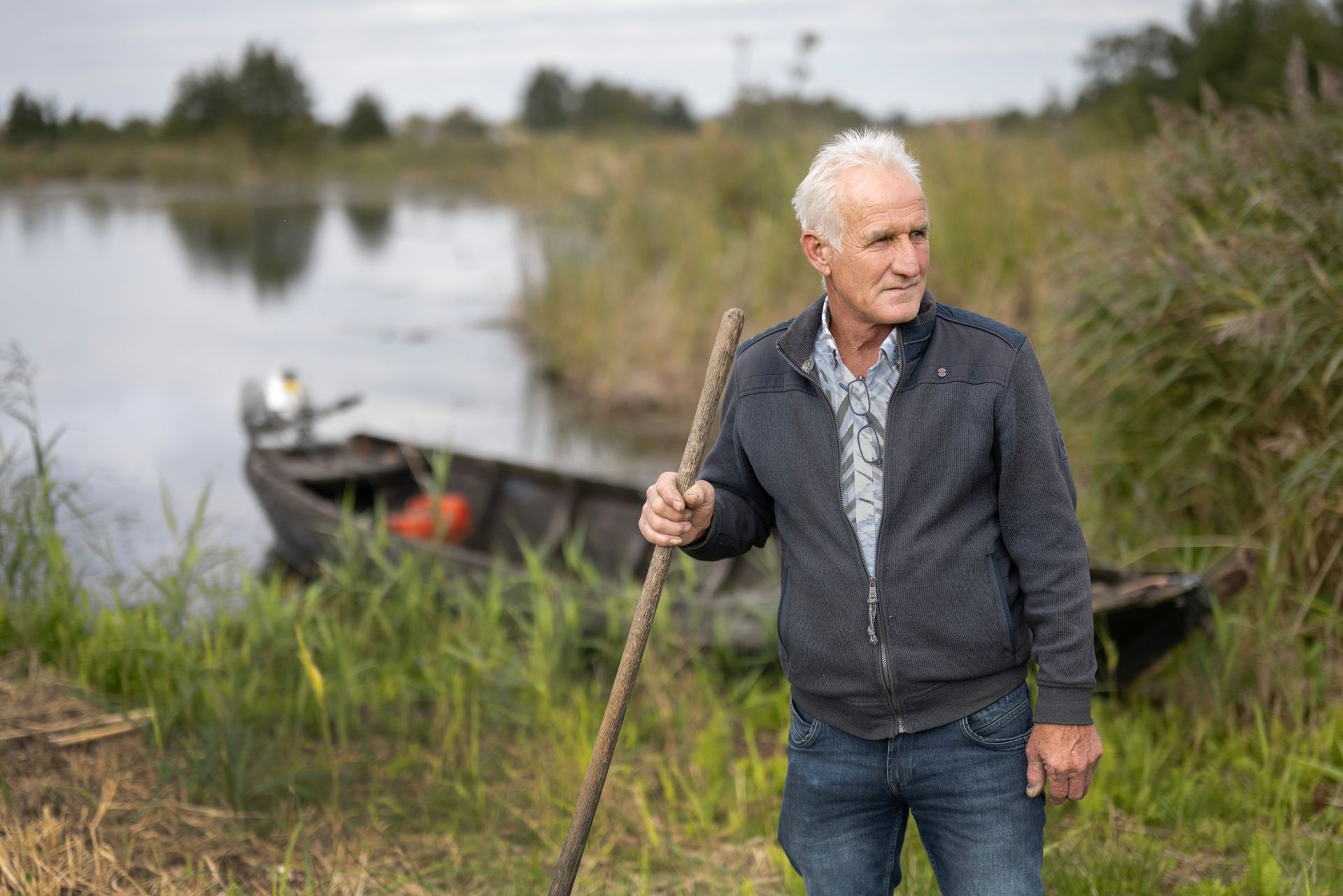 ‘Bij het toneel deed hij nooit mee, en nu gaat rietteler Gerrit Knobbe ...