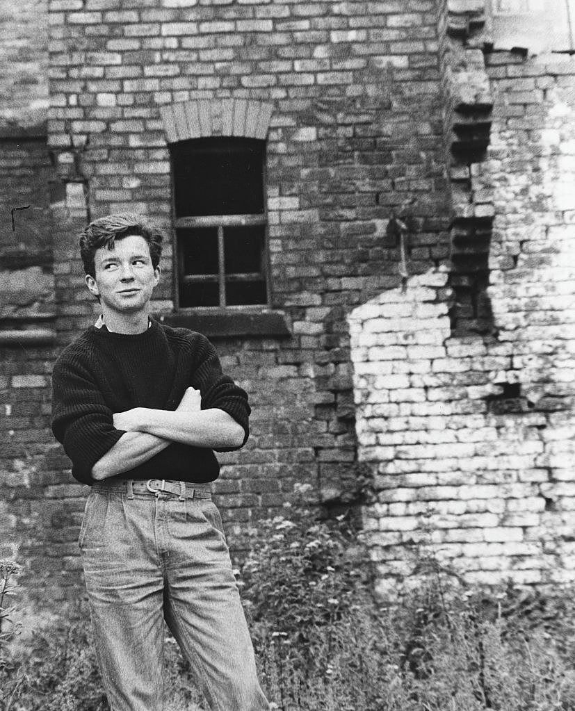 Rick Astley: ‘Ik wilde eerlijk zijn over wat mij is overkomen' - NRC