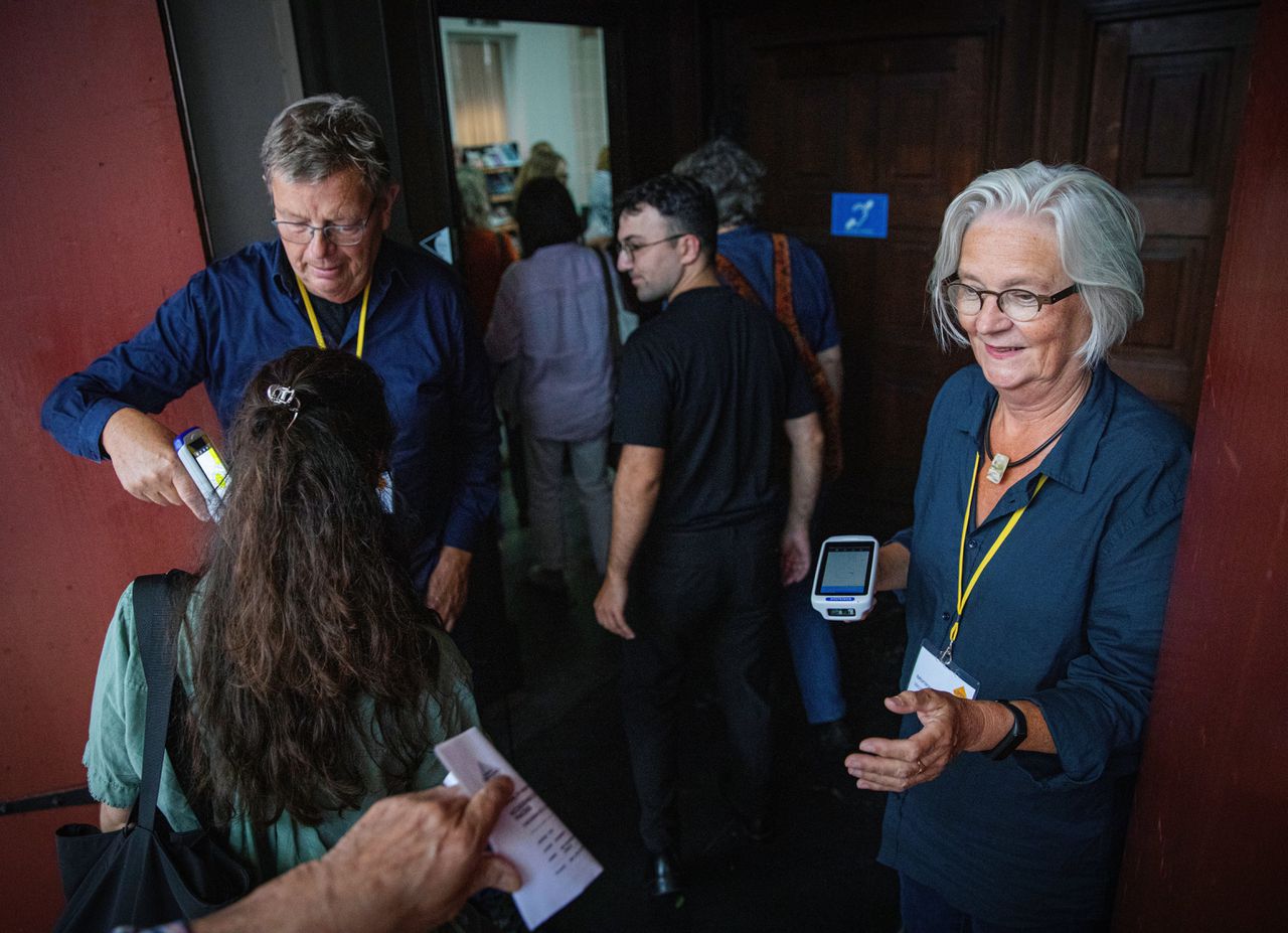 Eerste gebod voor elke vrijwilliger: ‘Gij zult de placeerdoos ...