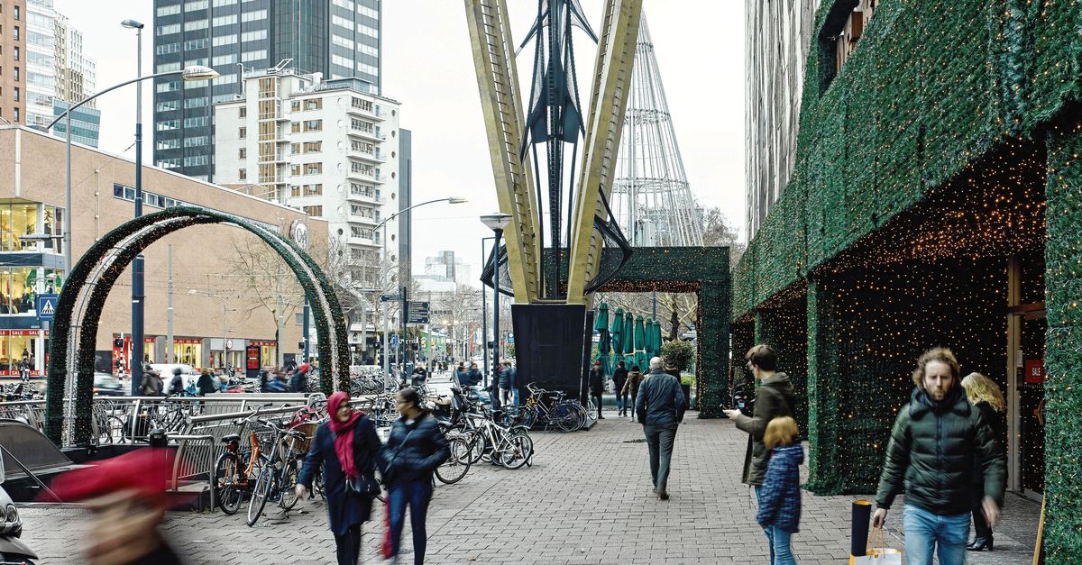 Jaaroverzicht Rotterdam: het dak op en de boot in - NRC