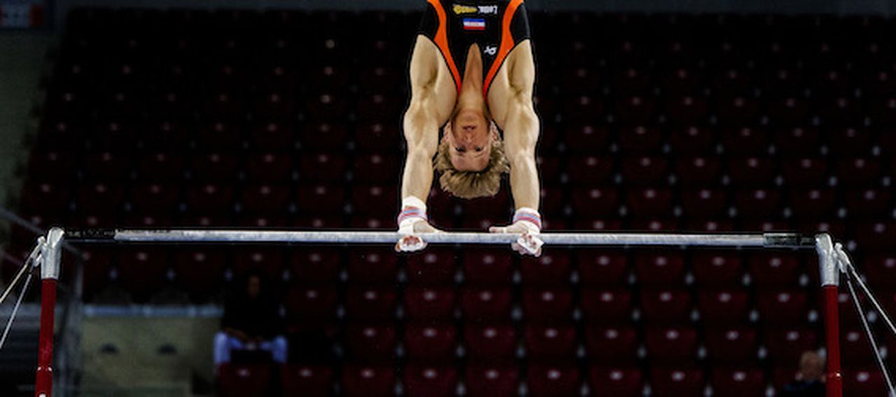 Epke Zonderland wint goud aan de rekstok op EK - NRC
