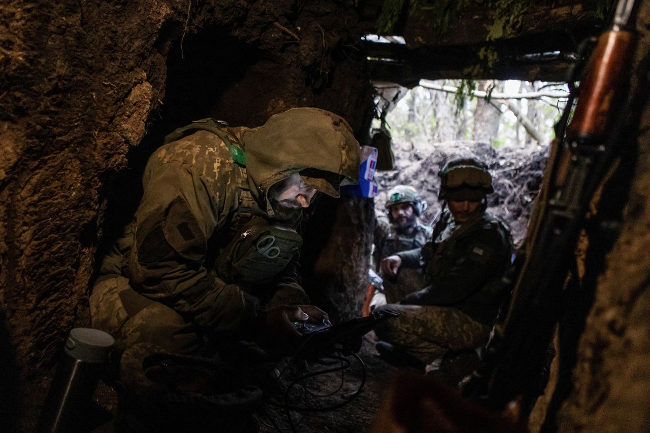 Prigozjin: Wagner begonnen met terugtrekken uit Bachmoet - NRC