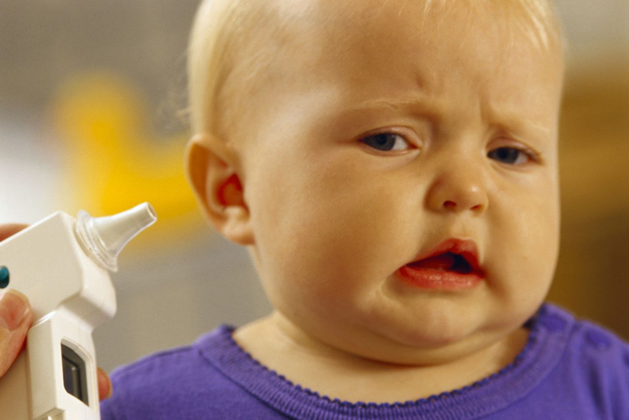 Bij oorontsteking pakken bacteriën zich in slijmlaag - NRC