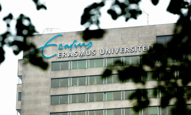 Masters Erasmus Universiteit te duur volgens inspectie - NRC