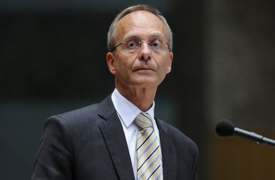 Henk Kamp verkenner nieuw kabinet - NRC