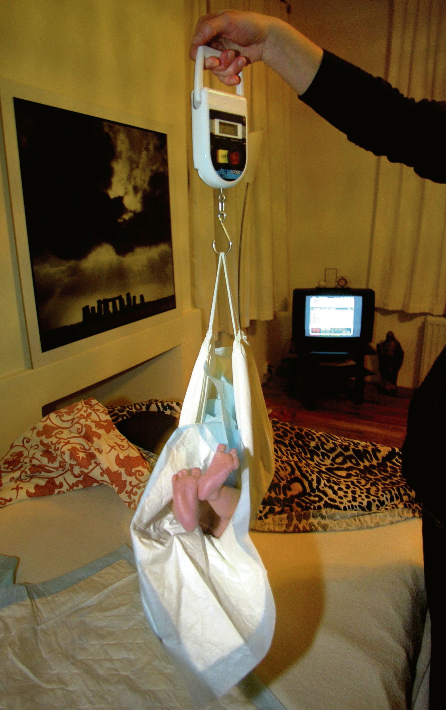 Thuis bevallen is net zo veilig als in het ziekenhuis - NRC