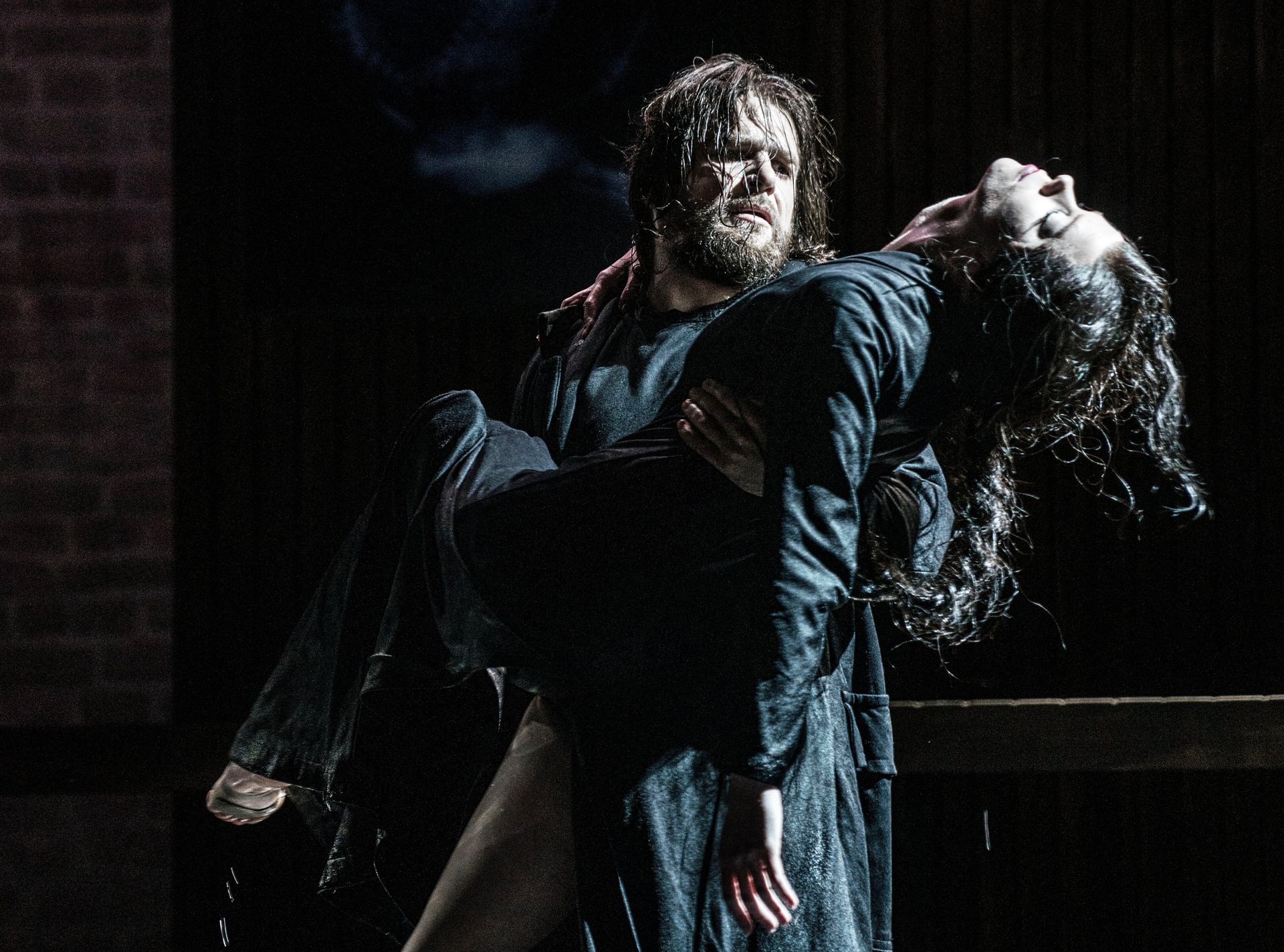 Dansersfondsprijzen voor Jozef Varga, Ellen Landa en Esther Protzman - NRC