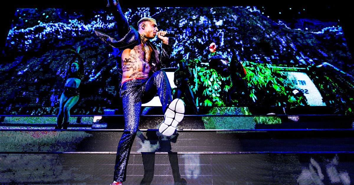 Rapper Bizzey in uitverkochte AFAS Live - NRC