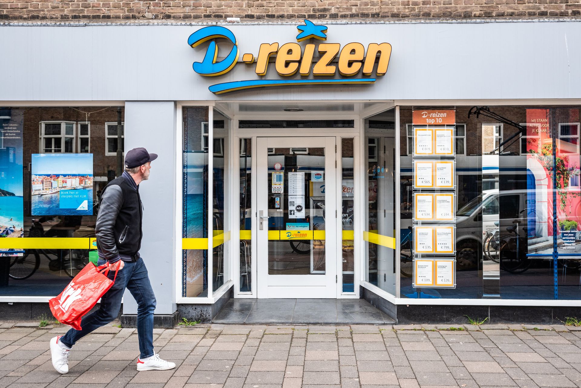 De brokstukken van D-reizen worden verdeeld - NRC