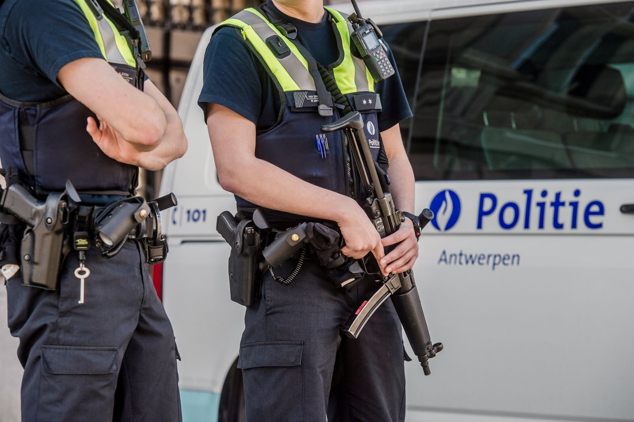 Politie kan makkelijker over grens werken dankzij nieuw Benelux-akkoord ...