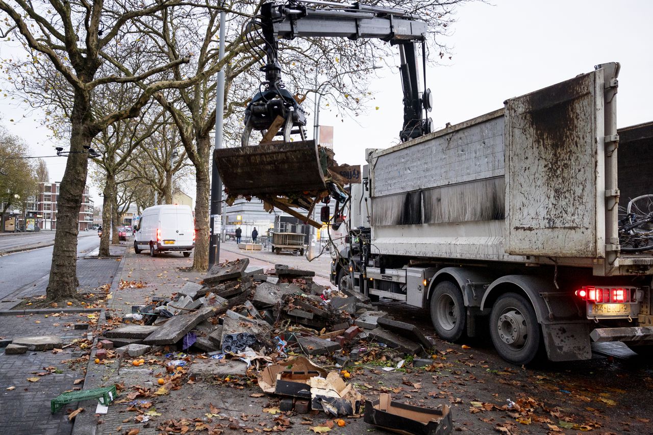 Vier en negen maanden cel en taakstraf geëist tegen drie verdachten van ...