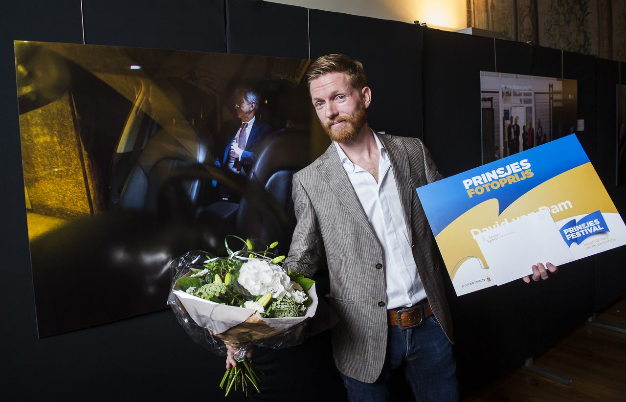 Plasterk op de achterbank is beste politieke foto van het jaar - NRC