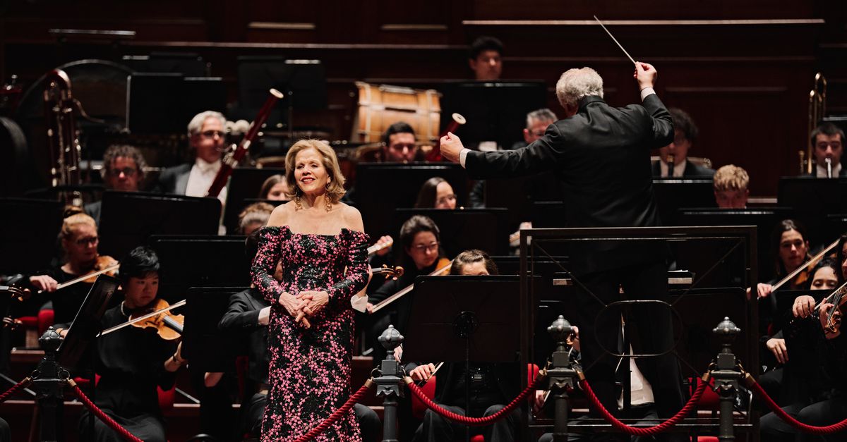 De magie komt niet van sopraan Renée Fleming, maar van eenzame blazers ...